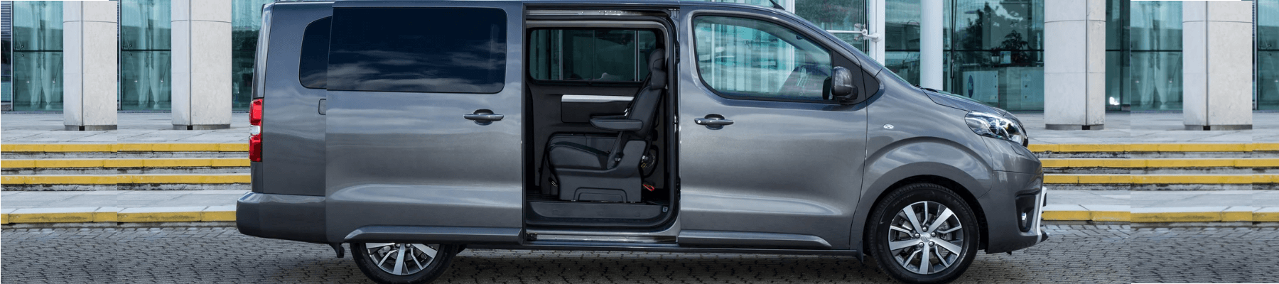 Location de voiture Minivan
